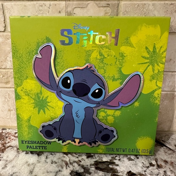 Disney | Accessories | Disneys Lilo And Stitch 2 Eyeshadow Palette ...